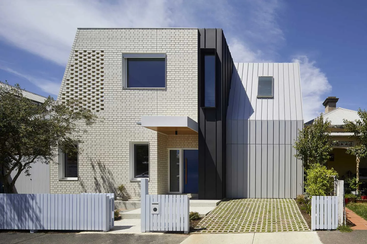 Facades Of Brick Houses With White Clay Cladding Brick ARCTIC CLEAR