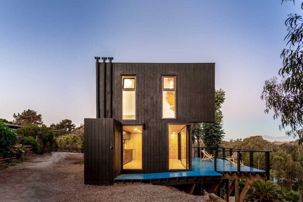3+ Beautiful Small Two Story House Designs