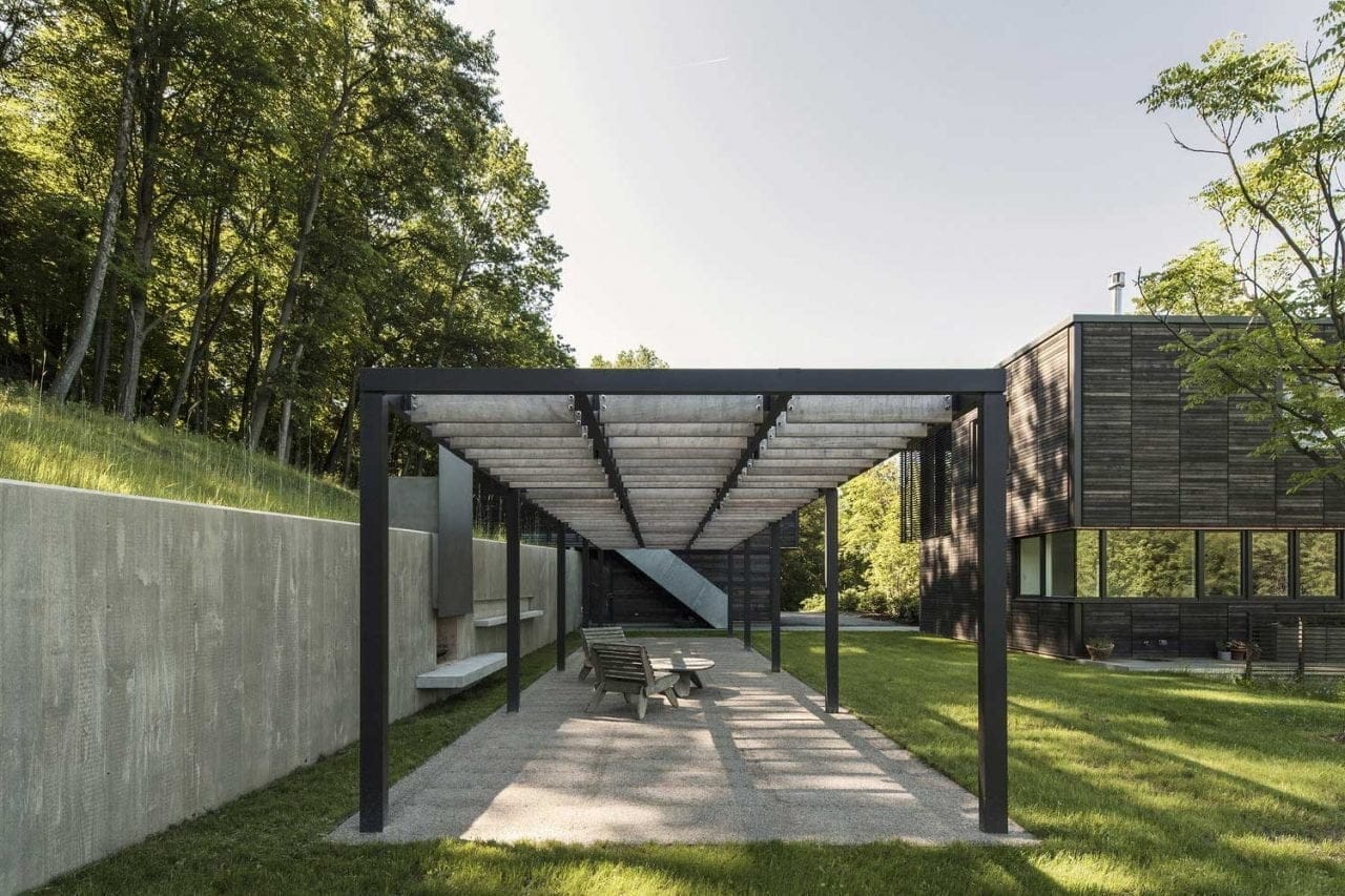Best & Modern Large House Design Ideas