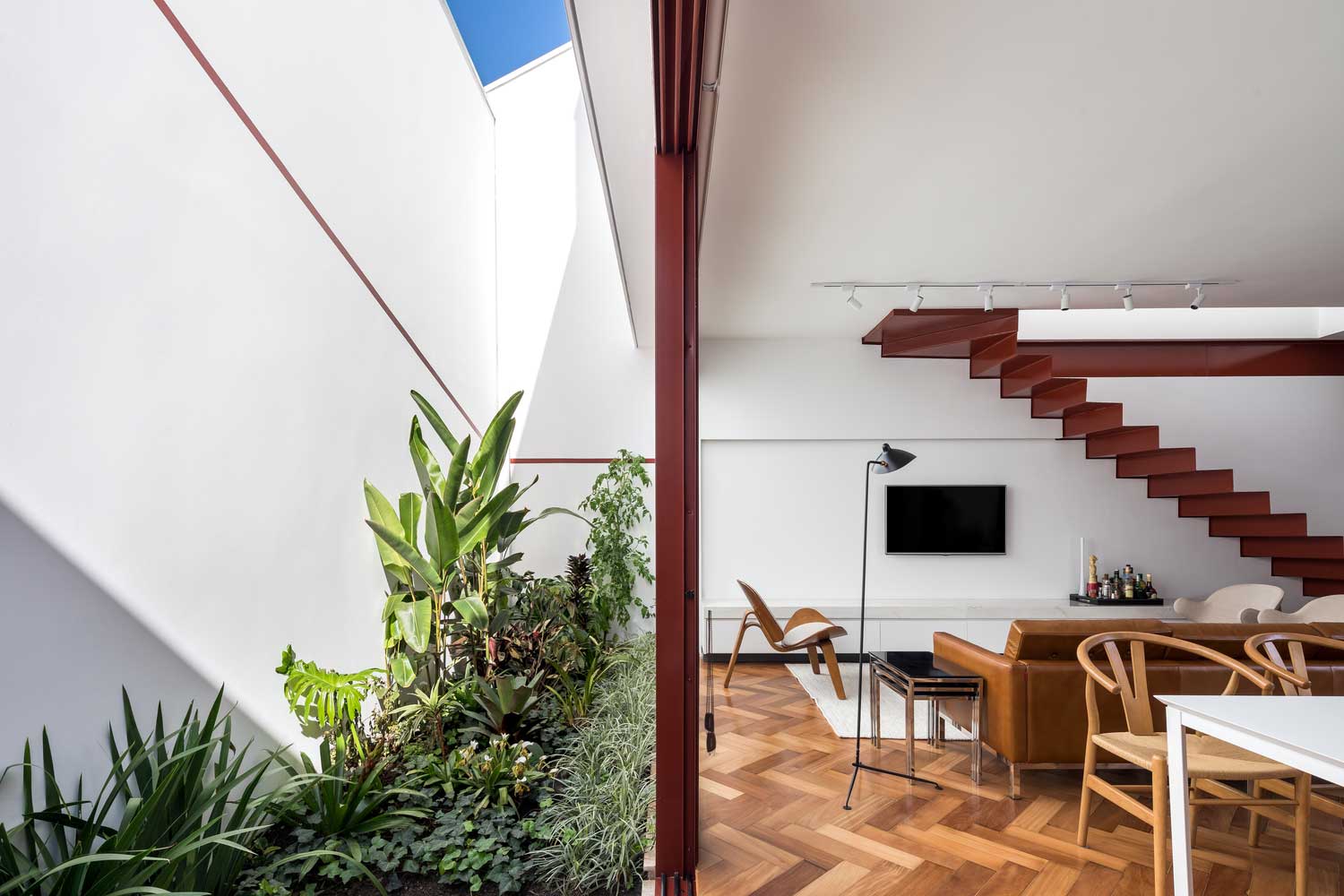 3+ Beautiful Small Two Story House Designs