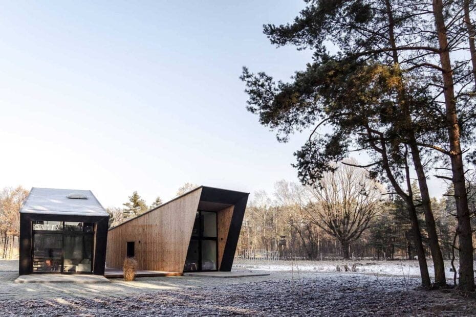 Modern A-Frame Roof House Design Ideas