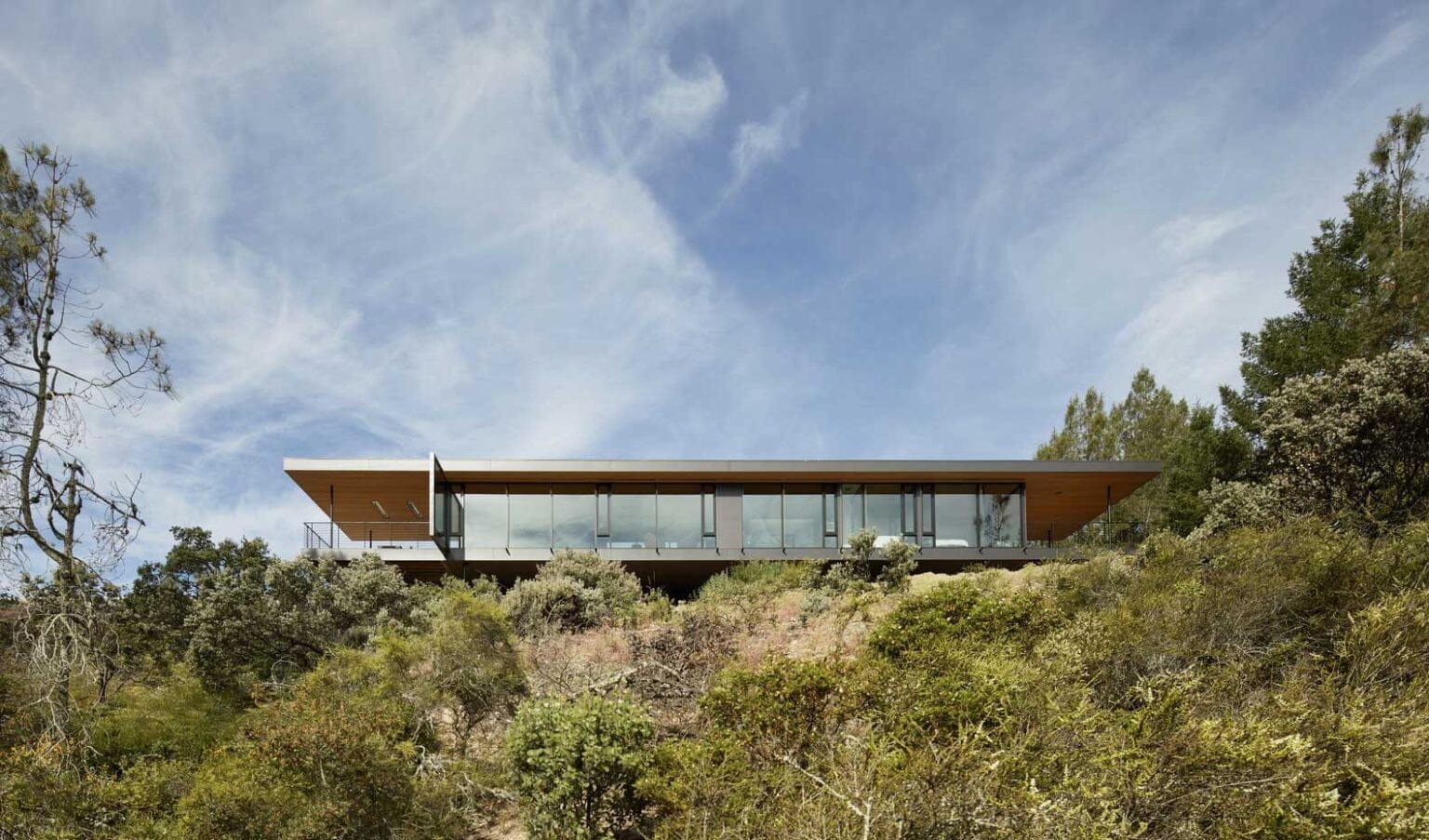 Modern House on Slope with Impressive Views