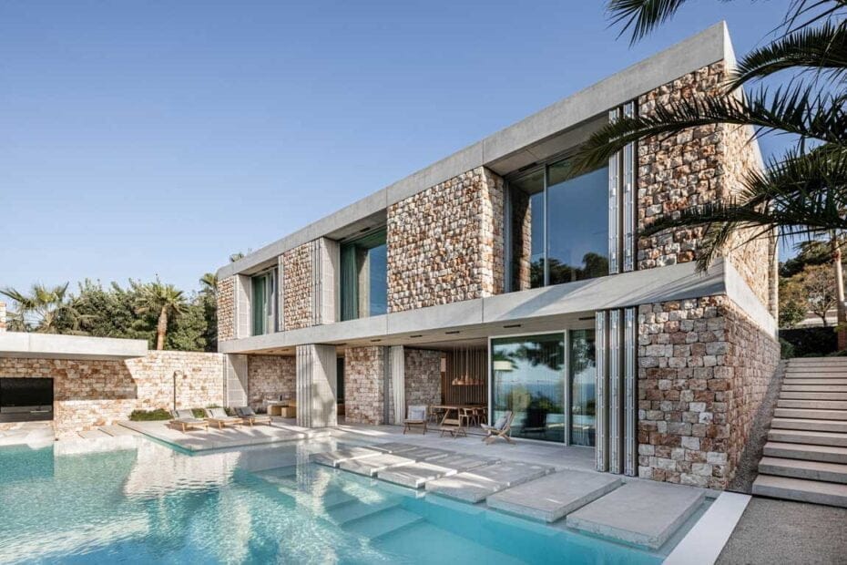 Astonishing Stone in Modern Home Design Ideas and Tips