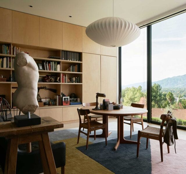 Discover the Elegance of Modern T-Shaped House Designs