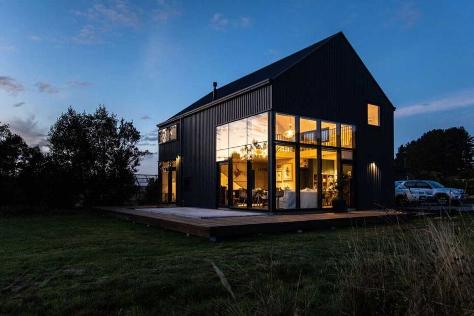 6+ Architecturally Striking Contemporary Barn House Inspirations • ArtFasad