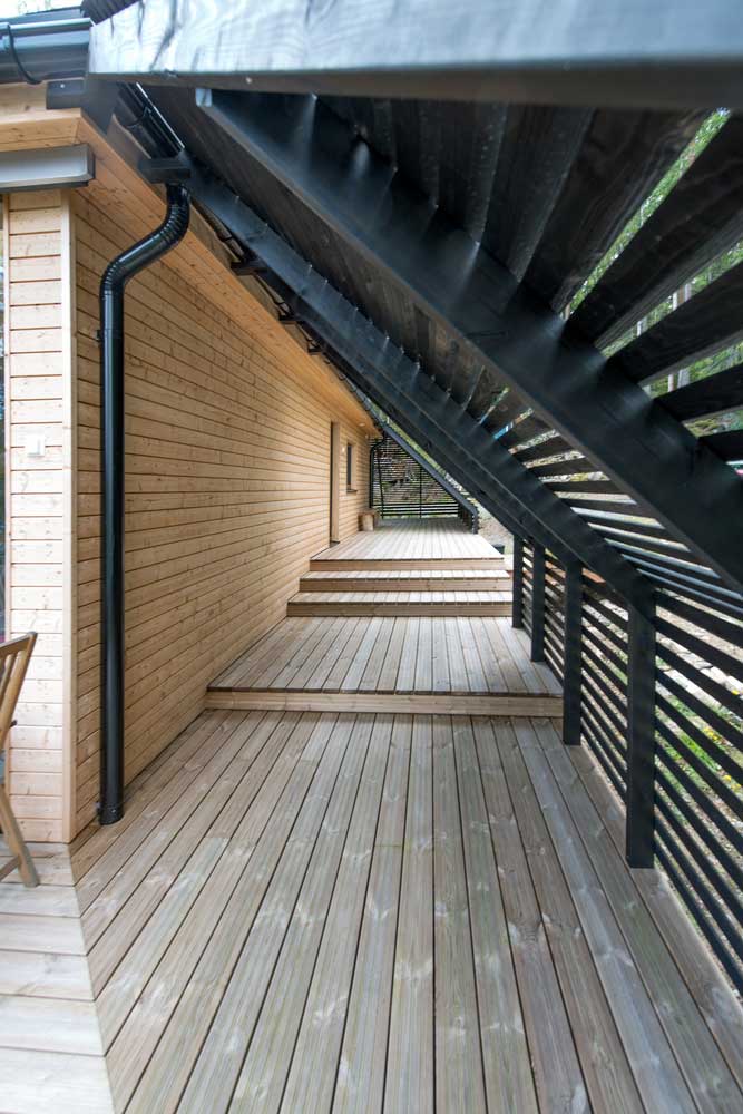 Wooden Pyramid Structure with Glazed Nature Observatory • 333k ...